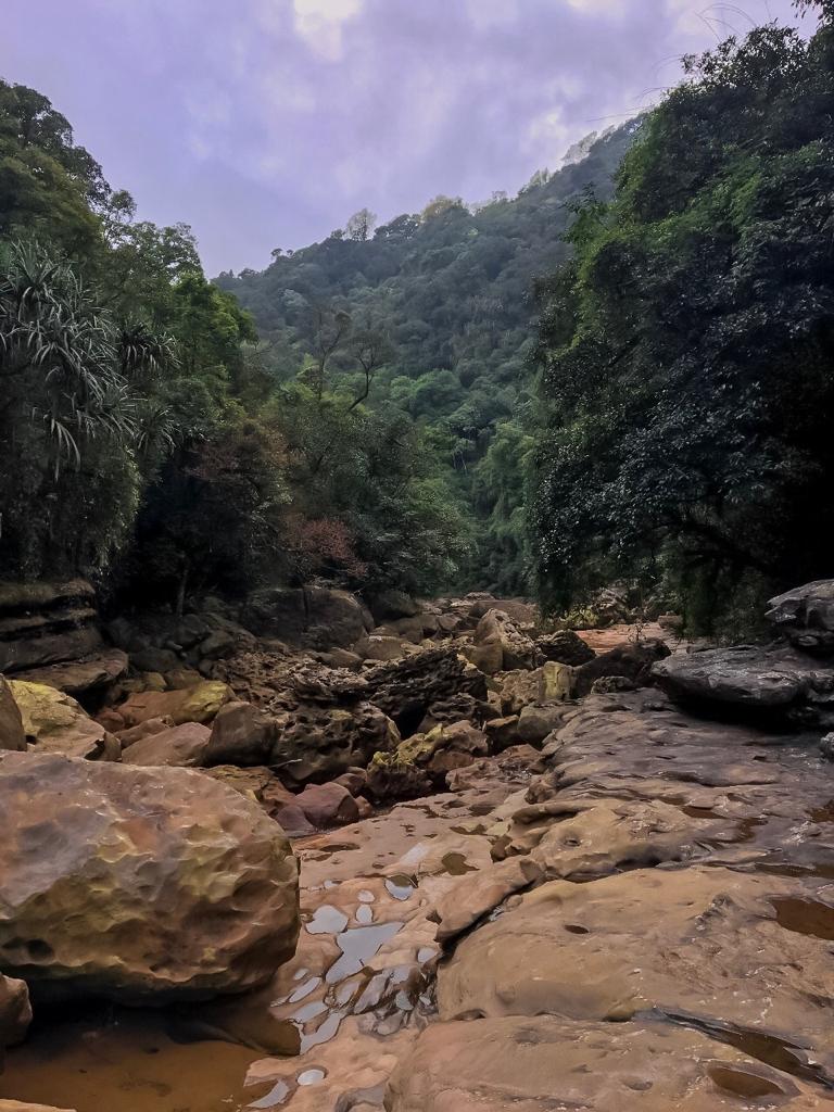 Reaching the mouth of Nohkalikai - India's tallest plunge waterfall